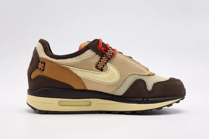 TRAVIS SCOTT X AIR MAX 1 'BAROQUE BROWN' - HYPEUNIQUE